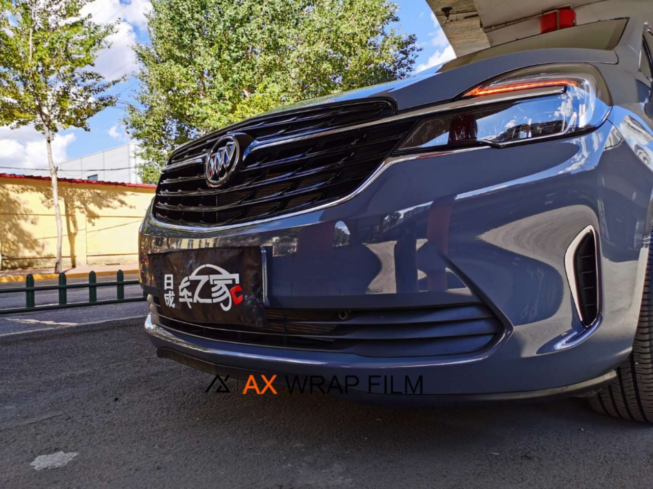 别克GL8｜AX-高亮深灰