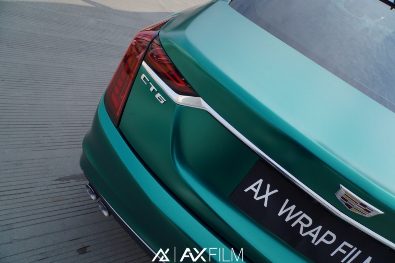 凯迪拉克 CT6｜AX-电光金属祖母绿