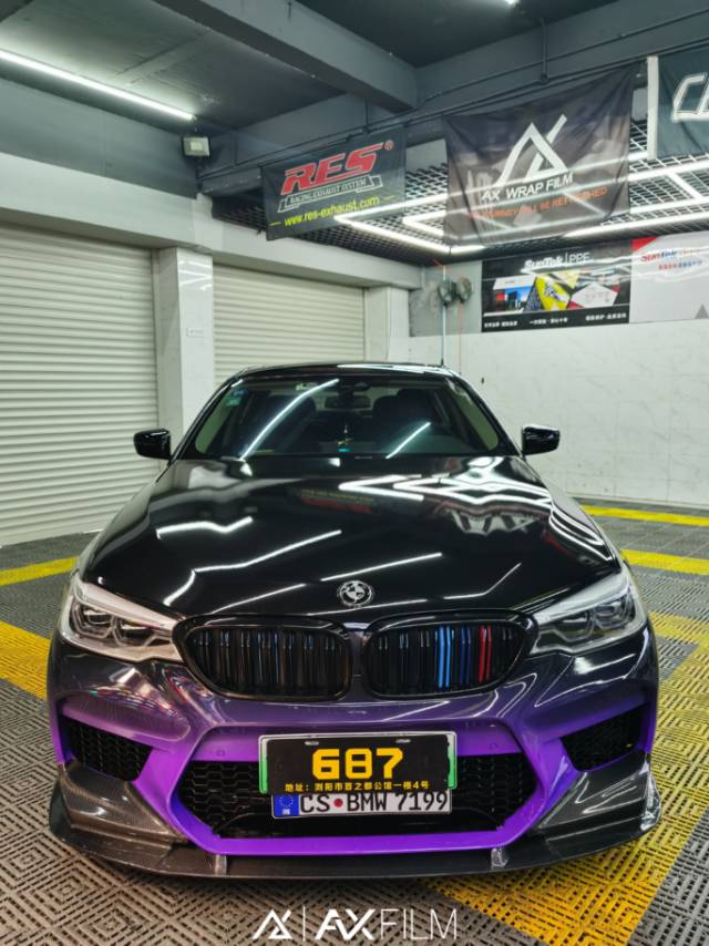 宝马530Le｜AX-渐变上黑下紫