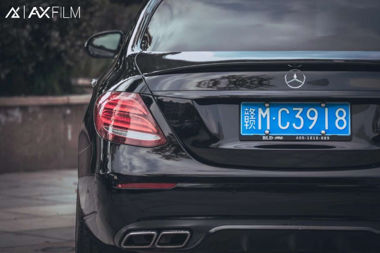 奔驰E｜AX-PET钢琴黑