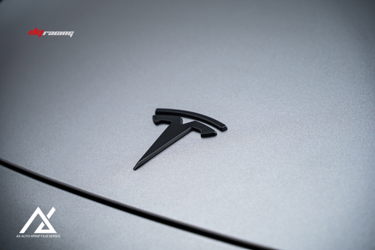 特斯拉 Model3｜AX-AMG山灰