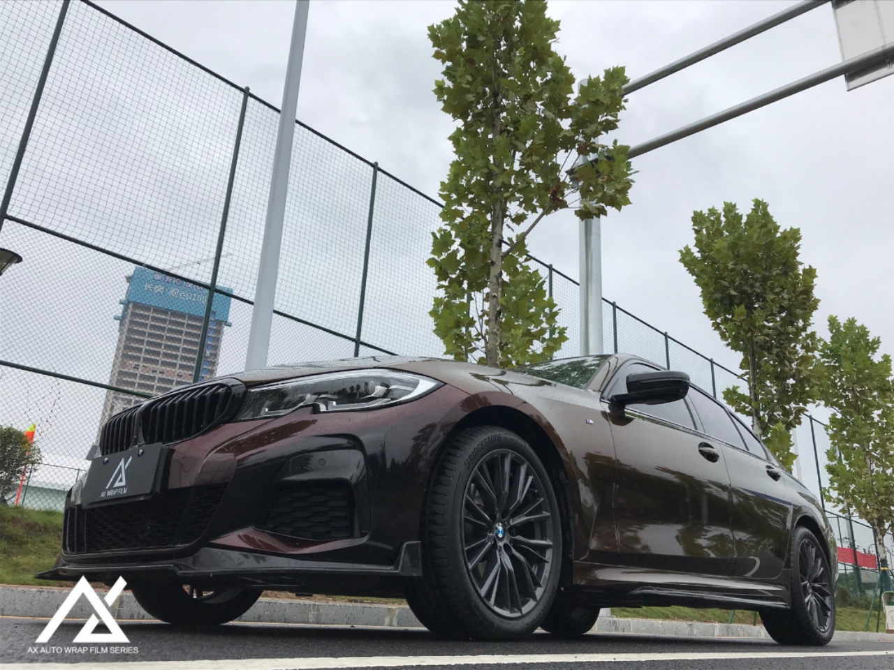 宝马 320｜AX-PET黑魅红