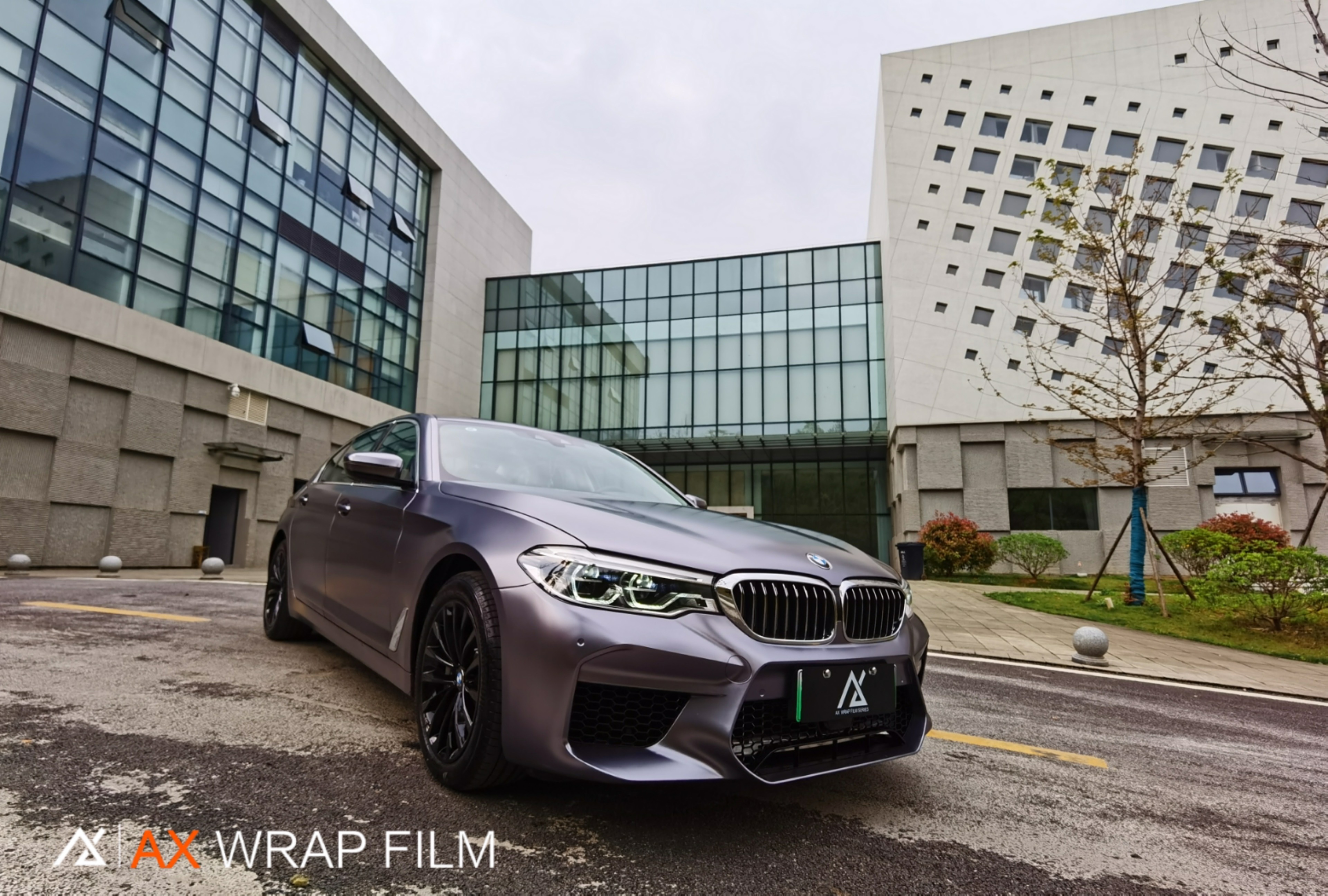 宝马530 ｜AX-电光钛灰