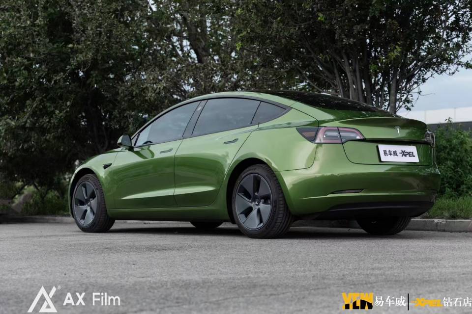 特斯拉model3｜AX-曼巴绿