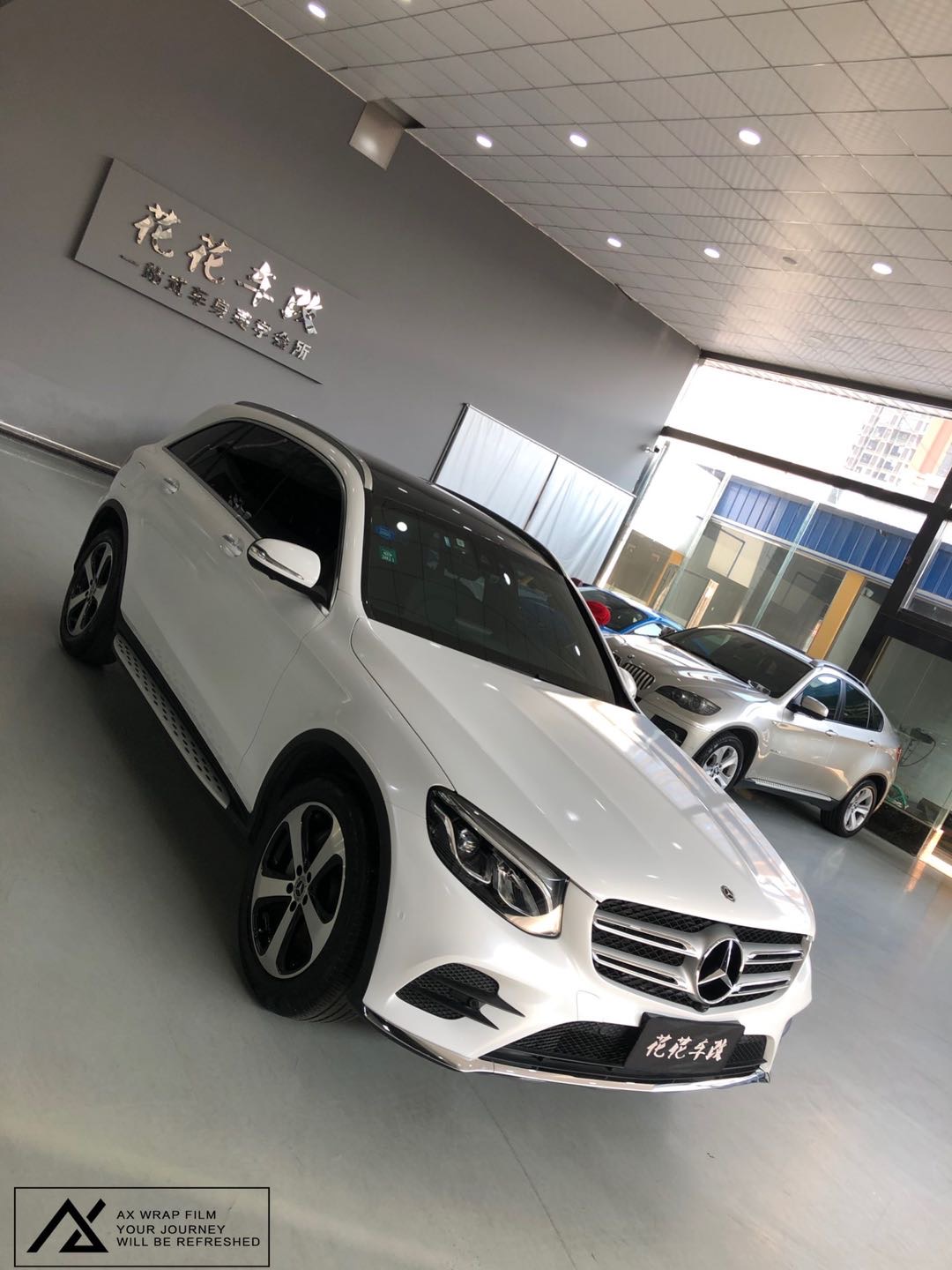 奔驰GLC260 ｜AX-珠光白