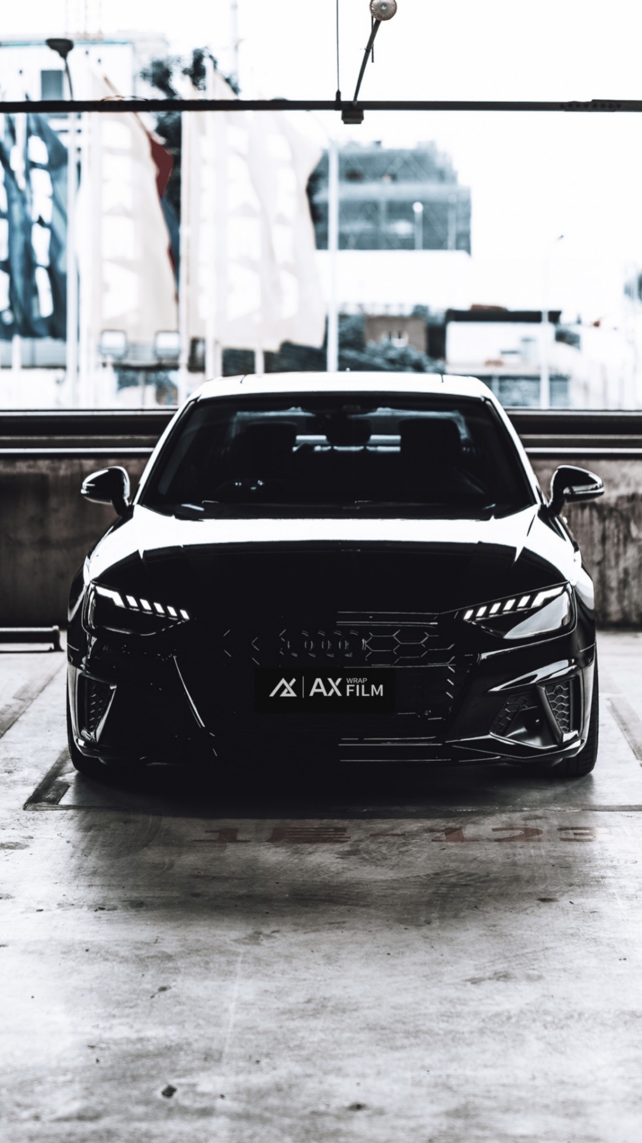 奥迪 A4L｜AX-自修复亮黑