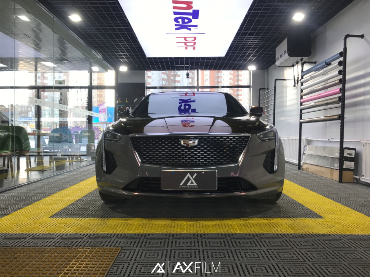 凯迪拉克 CT6｜AX-星空灰魅影&黑魅红