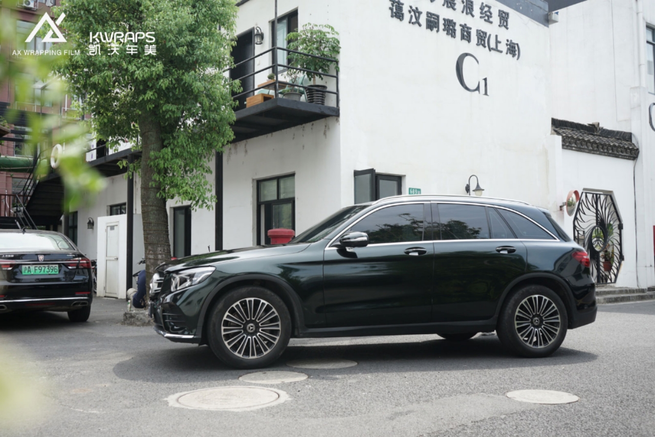 奔驰 GLC260｜AX-祖母石绿