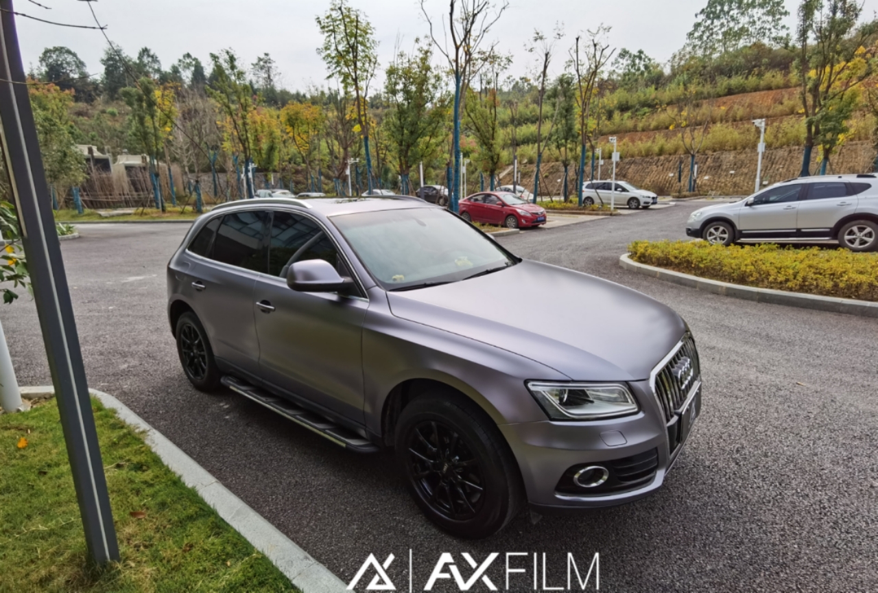 奥迪 Q5｜AX-电光金属钛灰