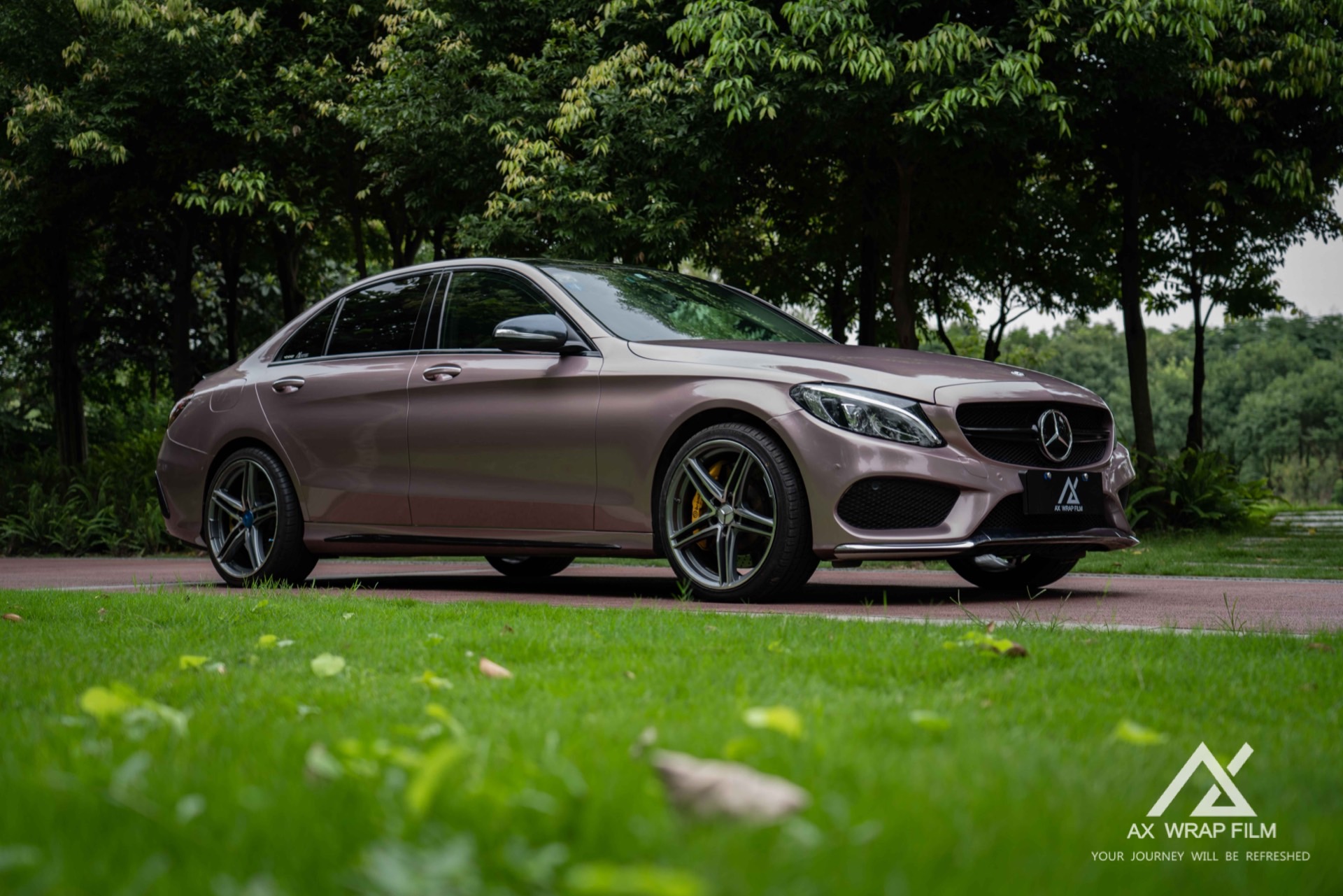 奔驰C200L｜冰莓粉