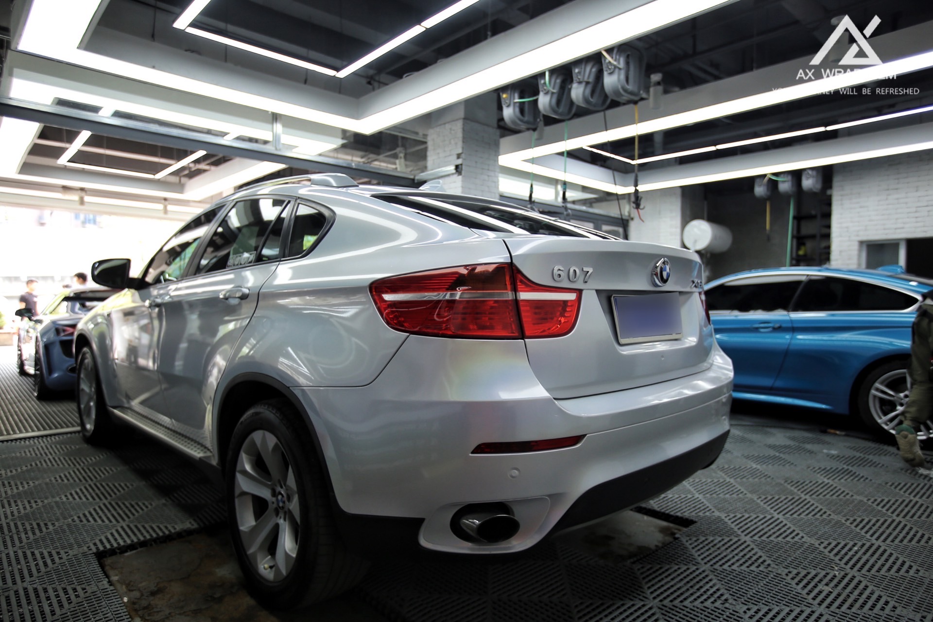 宝马X6 ｜AX-镭射闪白