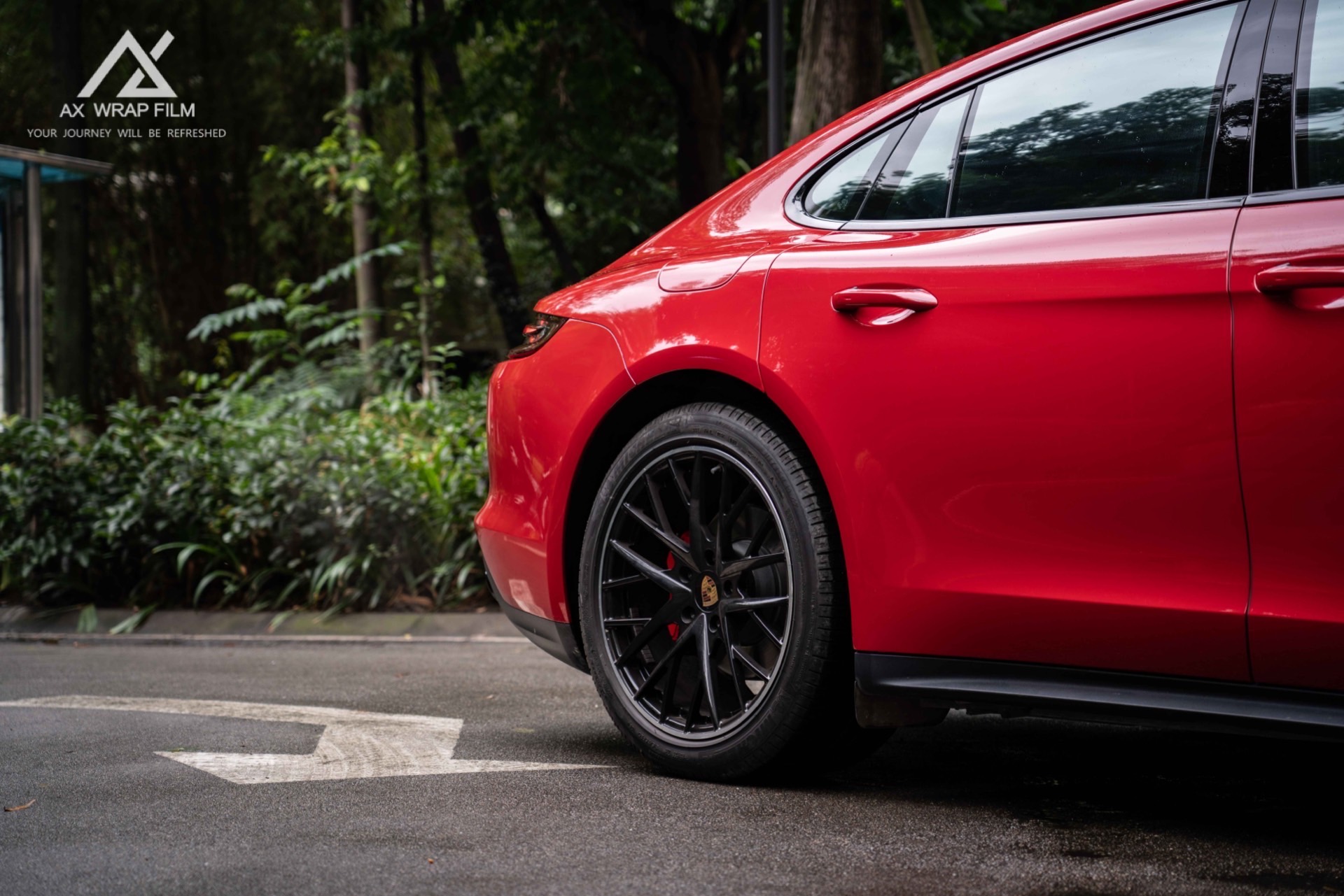 保时捷帕拉梅拉 ｜AX-胭脂红