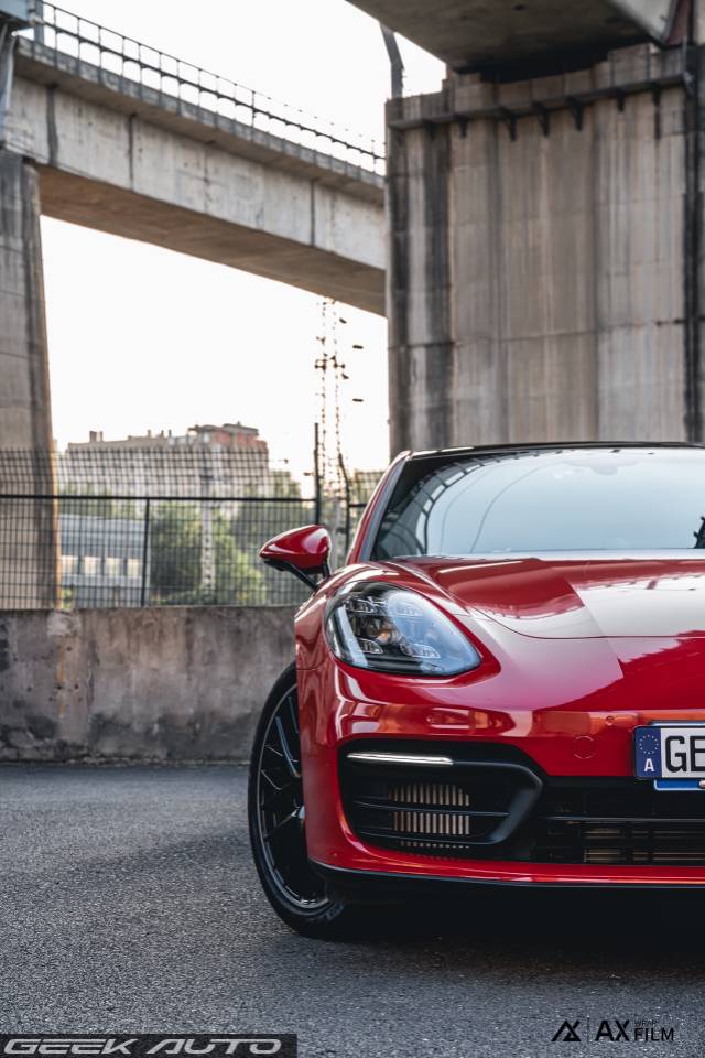 保时捷帕拉梅拉｜AX-胭脂红