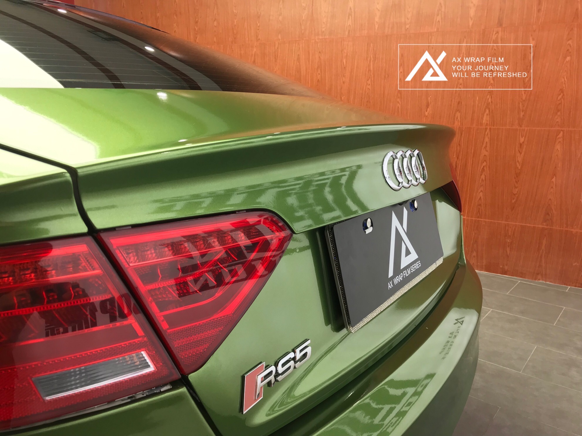 奥迪A5 ｜AX-曼巴绿