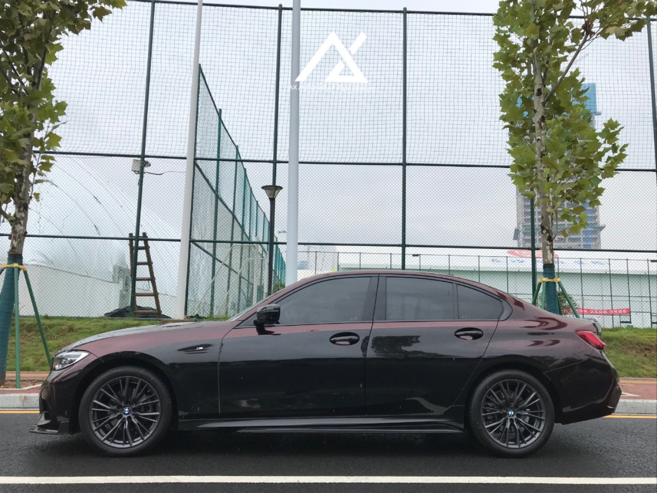 宝马 320｜AX-PET黑魅红