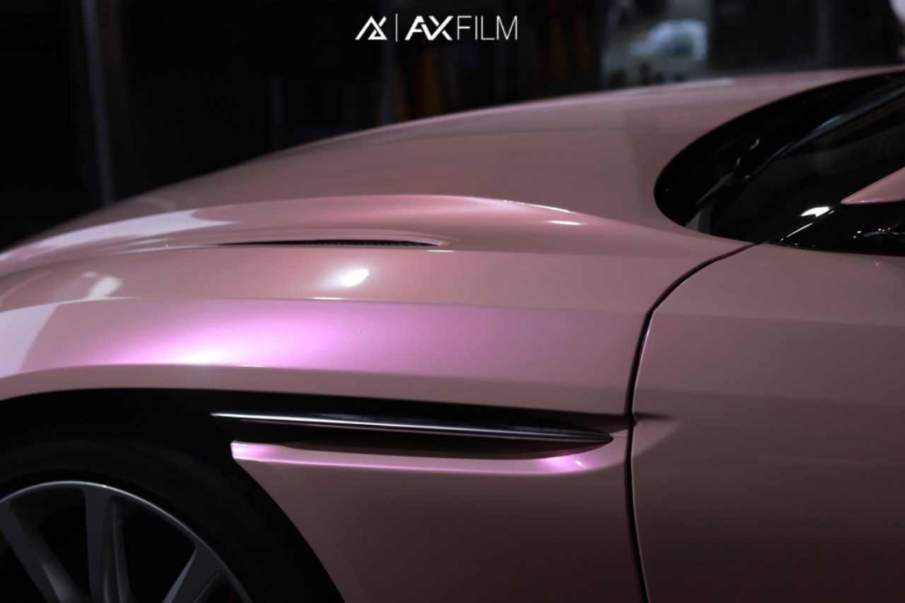 阿斯顿马丁 DB11敞篷｜AX-梦幻粉