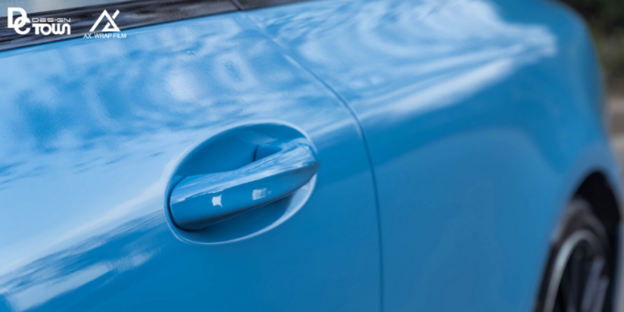 奔驰 E53｜AX-瓷器蓝