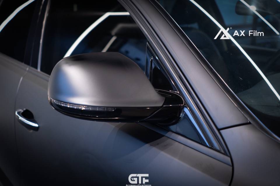 奥迪Q5｜AX-PET亚面电镀金属黑