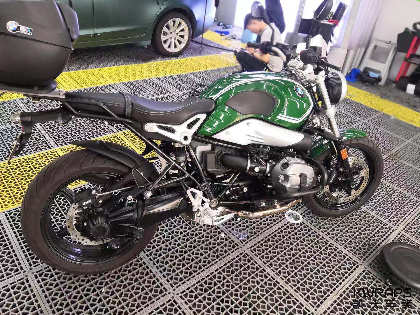 宝马|AX-爱尔兰绿